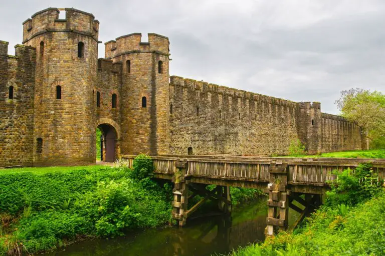 24 Memorable Things to Do in Cardiff, Wales